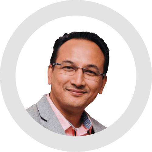 The evolution and roles of tour guides in the tourism industry - Travel ...