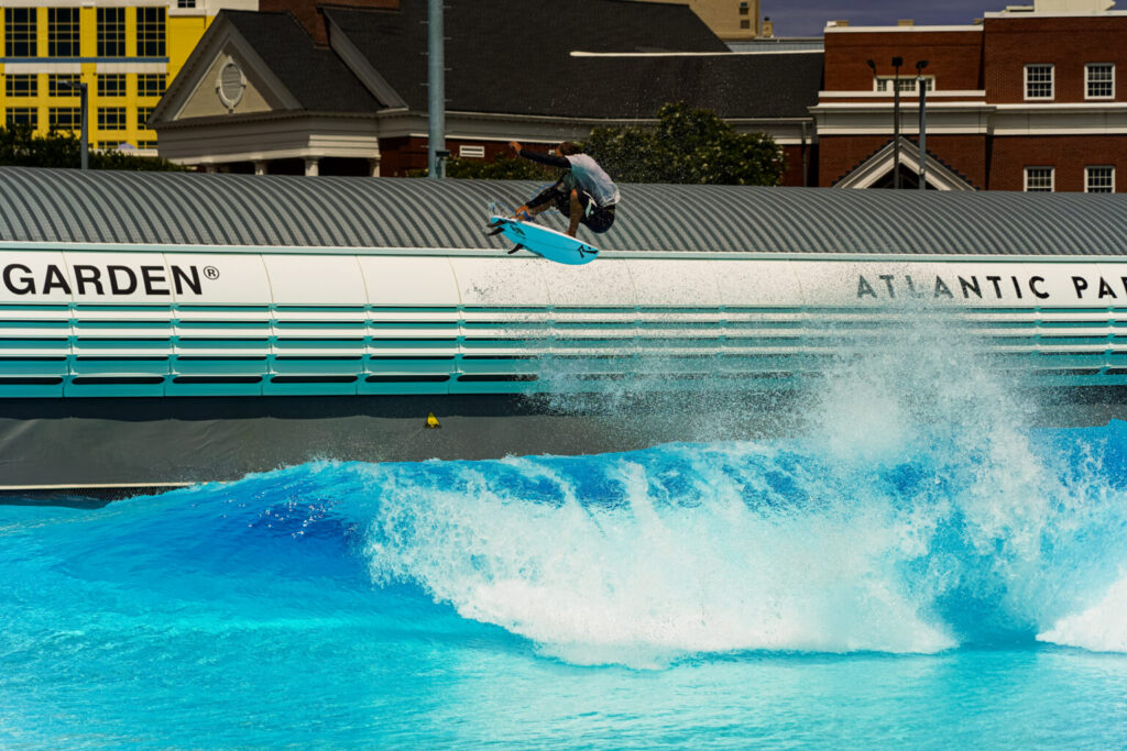 Virginia Beach opens North America’s first Wavegarden Cove surf lagoon ...