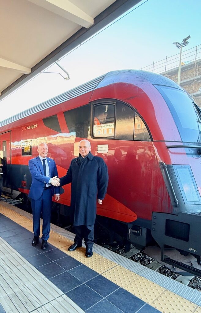 Austria launches long-awaited high-speed rail connection between Vienna ...