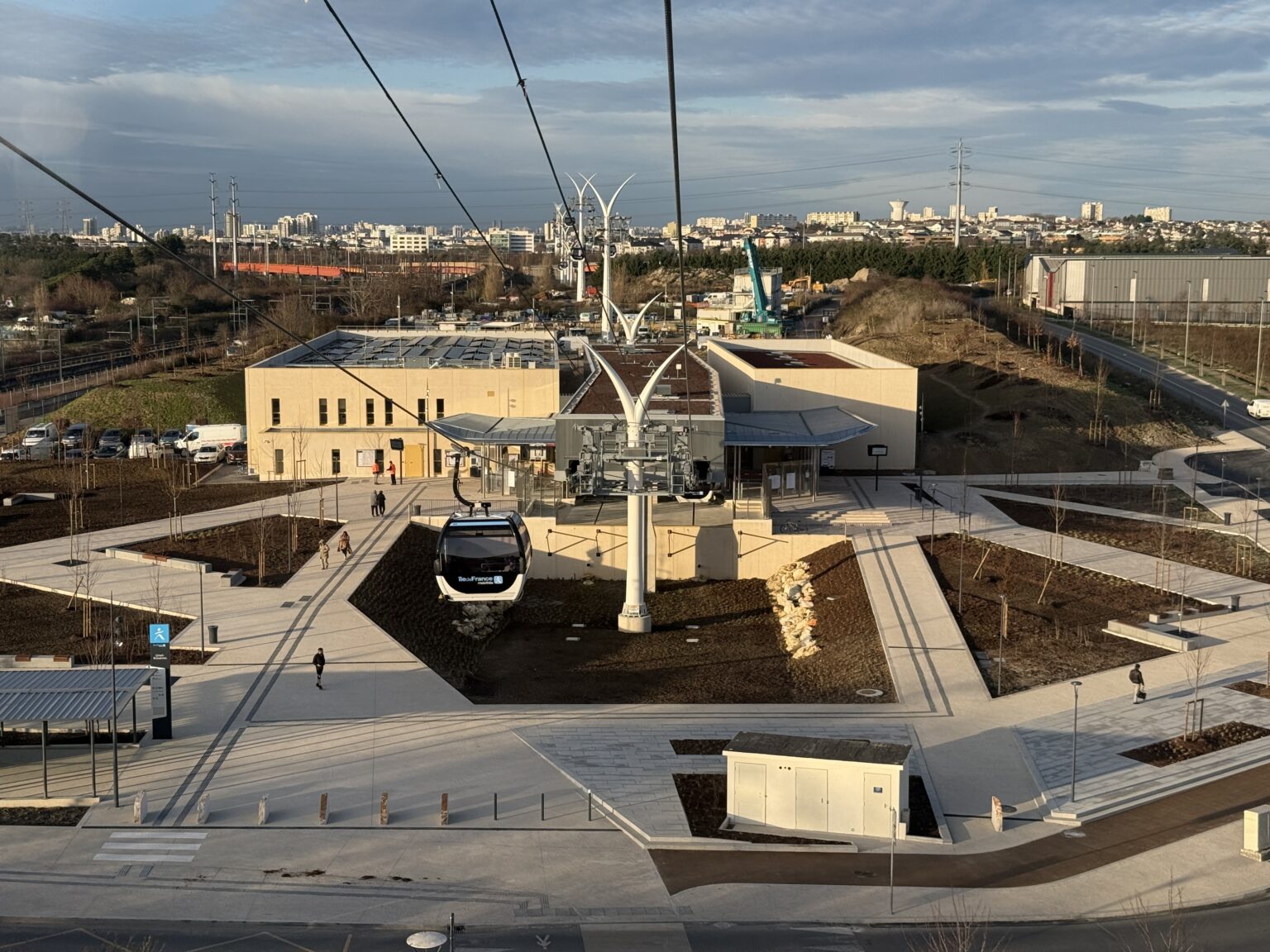 Paris unveils Europe’s longest urban cable car - Travel Tomorrow
